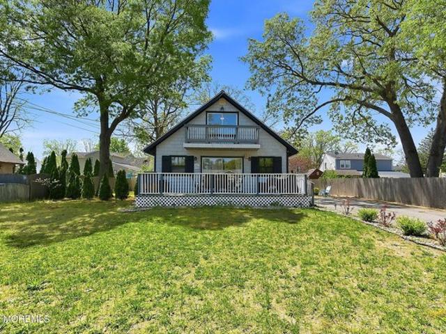 957 Cypress Ave, Brick, NJ 08723