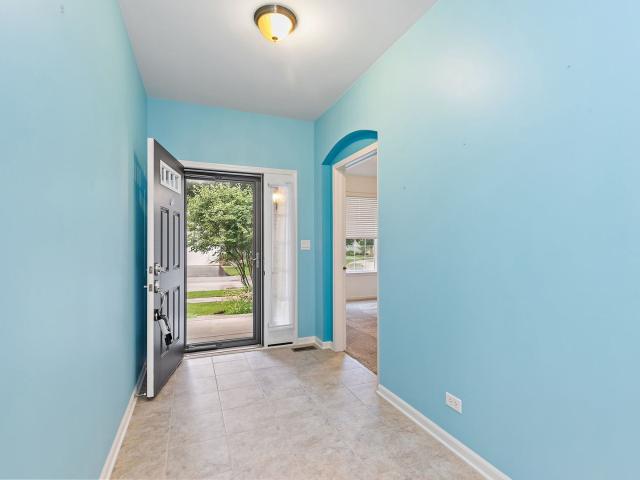 957 Laguna Lane