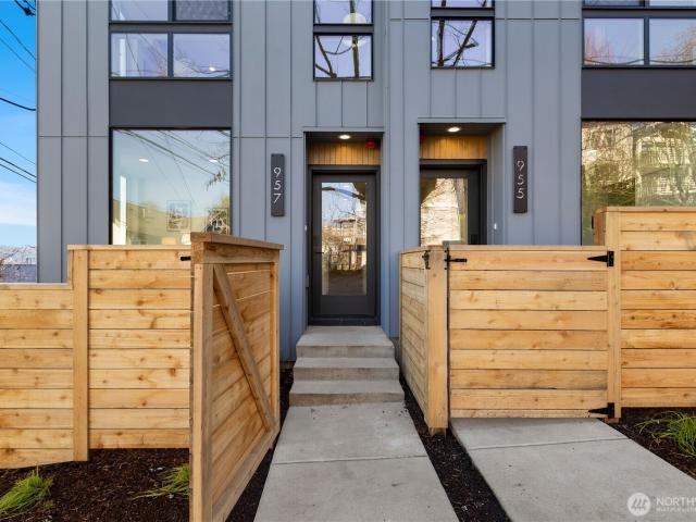 957 N 35th Street