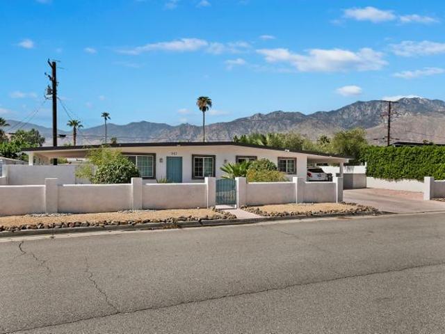 957 S Paseo Caroleta, Palm Springs, CA 92264