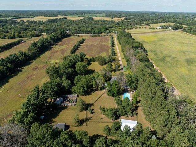 9588 County Road 5 NE, North Branch, MN 55056