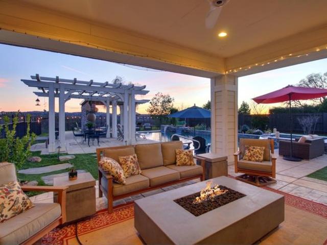 9588 Pamela St, El Dorado Hills, CA 95762