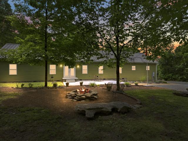 9588 Vaught Rd