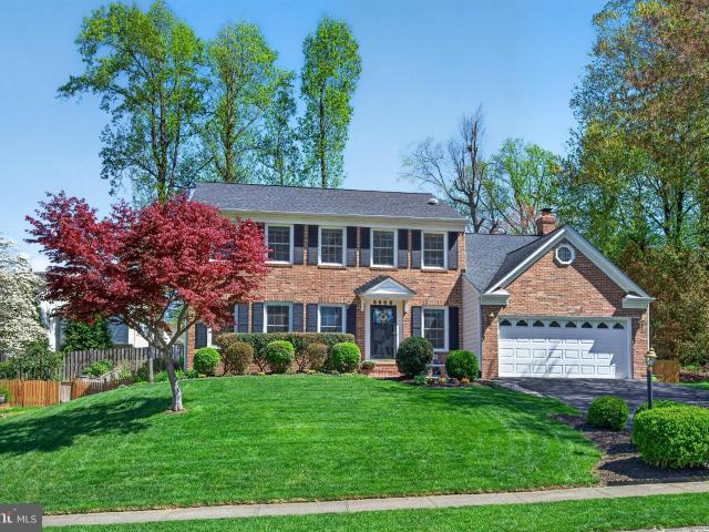 9589 Burnt Oak Dr, Fairfax Station, VA 22039 | Compass