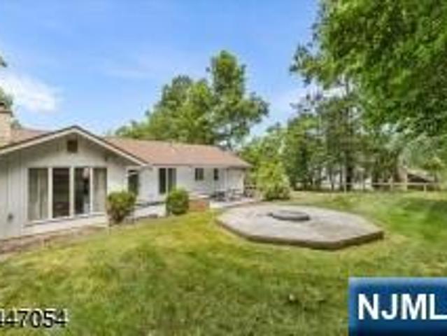 958 Cedar Drive