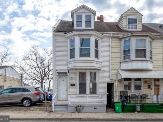 958 E Princess St, York, PA 17403