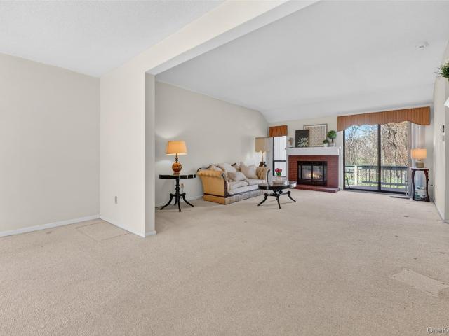 958 Heritage Hills, Unit B, Somers, NY 10589 | MLS #984674 | Compass