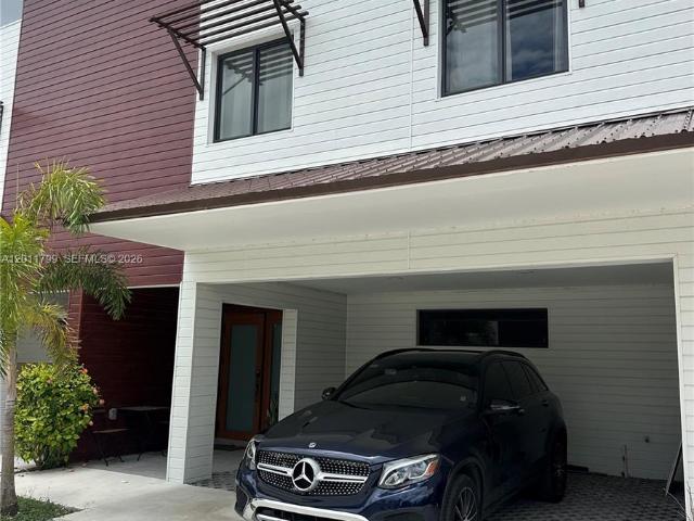 958 NW 10th St, Unit 4, Florida City, FL 33034 | MLS #A12011 | Compass