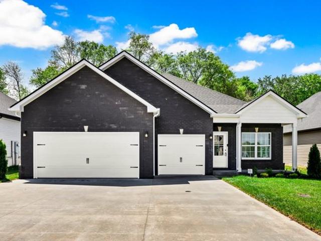 958 Vendue Ave, Clarksville, TN 37042