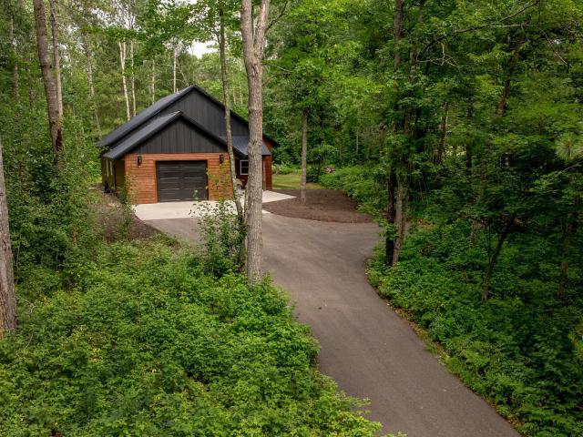 9598 Ossawinnamakee Road