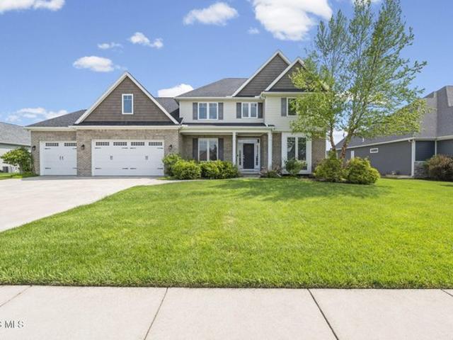 9599 Newbury Ln, Whitehouse, OH 43571