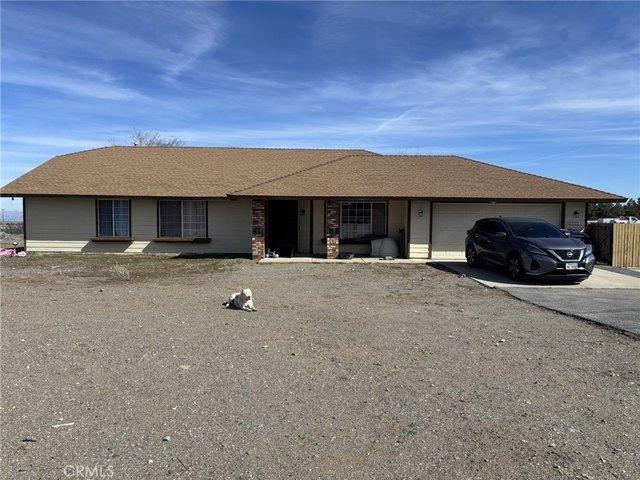 9591 Colfax Rd, Phelan, CA 92371