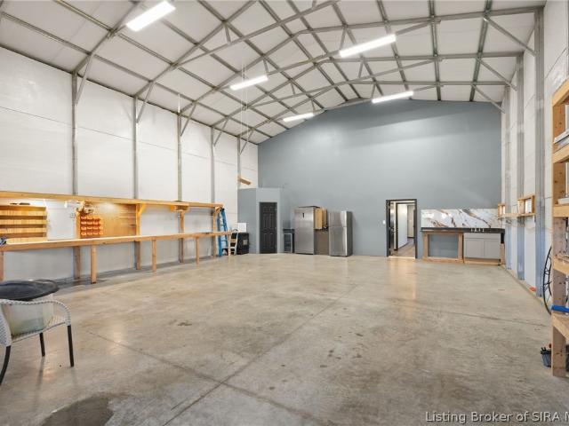 9591 Pekin Road