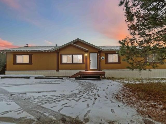 9592 Packer John Rd, Cascade, ID 83611