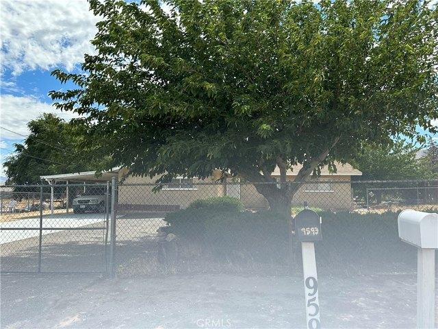 9593 Delmar Ave, Hesperia, CA 92345
