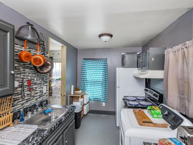 959 961 River Road