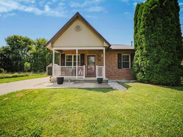 959 Champion Ave, Lancaster, OH 43130