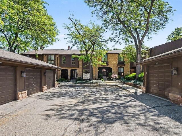 959 Greenhills Drive