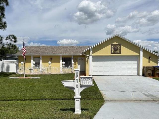 959 Derbyshire Dr, Kissimmee, FL 34758