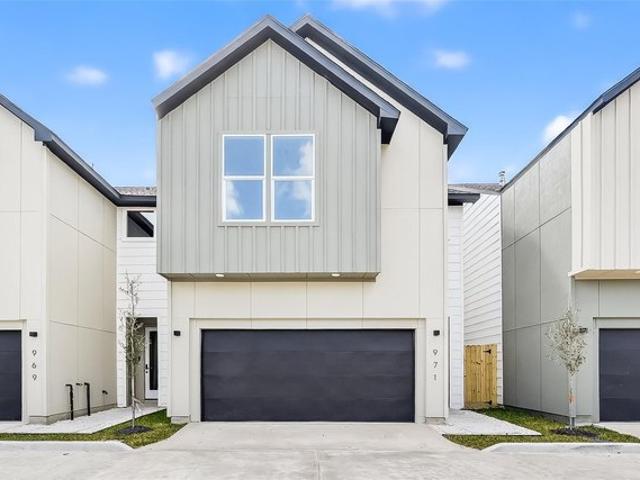 959 Highland Light Ln, Houston, TX 77091