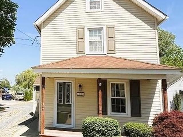 959 Main Street