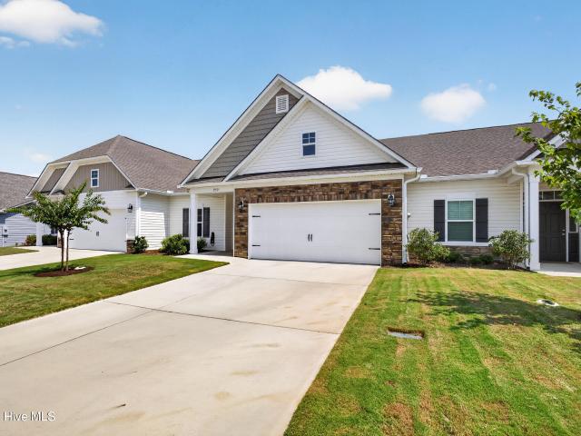959 Manitou Circle