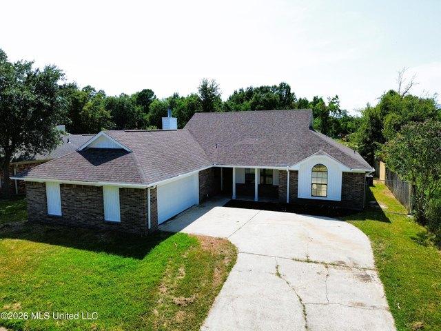 959 Mary Ruth Dr, Gulfport, MS 39507