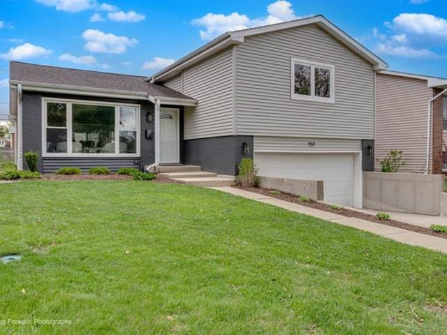 959 S Fern Ave, Elmhurst, IL 60126
