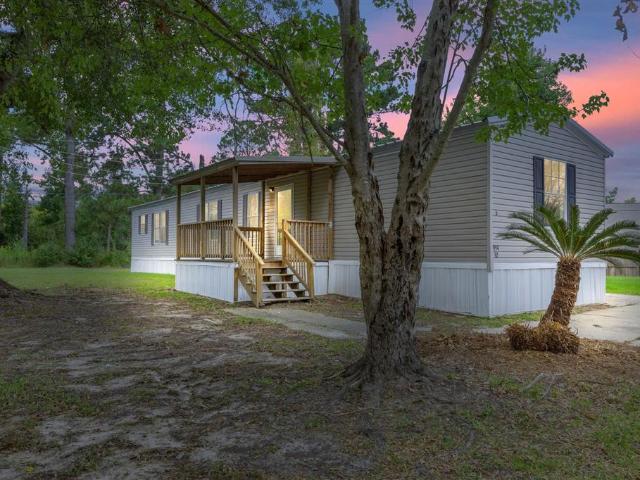 959 Southern Meadows Dr, Lake Charles, LA 70611 | MLS #SWL25101 | Compass