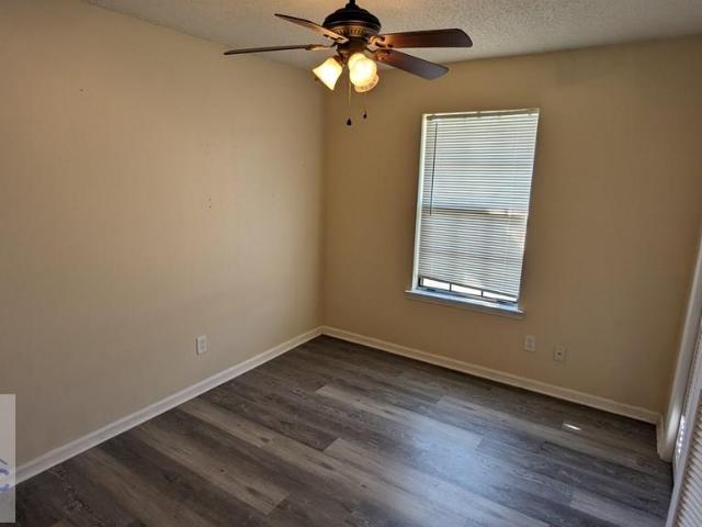 959 Shady Lane