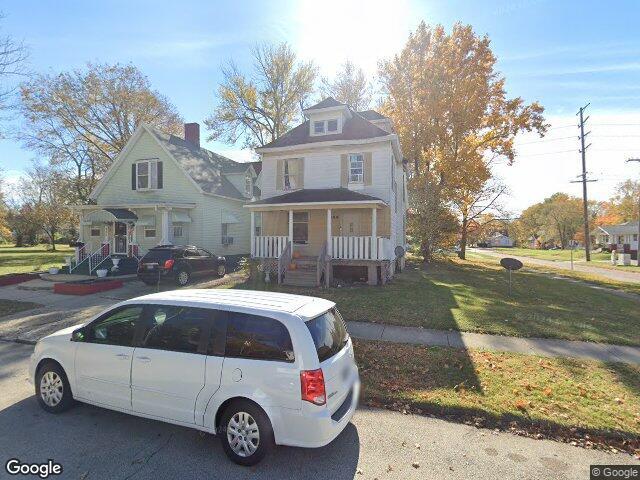 959 W Macon St, Decatur, IL 62522