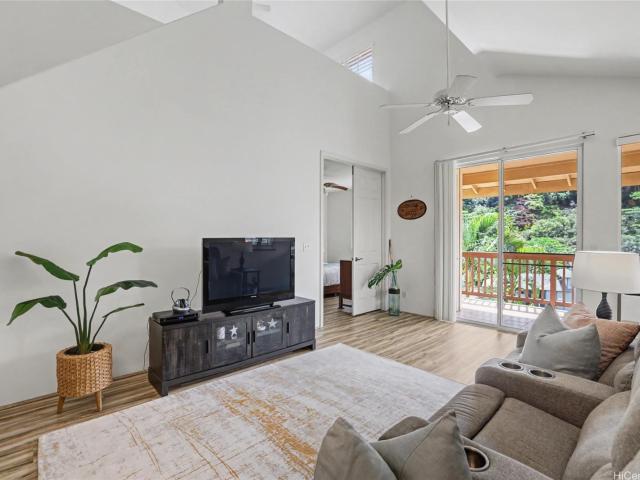 95 948 Wikao St, Unit E304, Mililani, HI 96789 | Compass