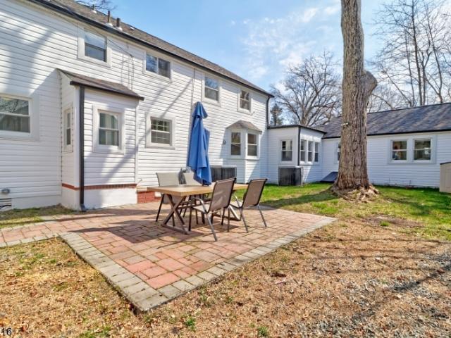 95 W Northfield Rd