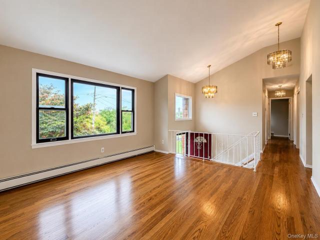 95 W Lake Drive
