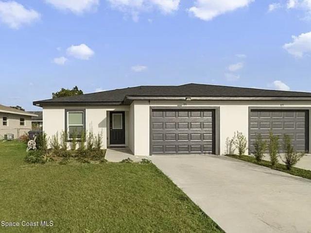 95 W Towne Pl, Titusville, FL 32796