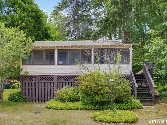 95 Wildwood Rd, East Haddam, CT 06415