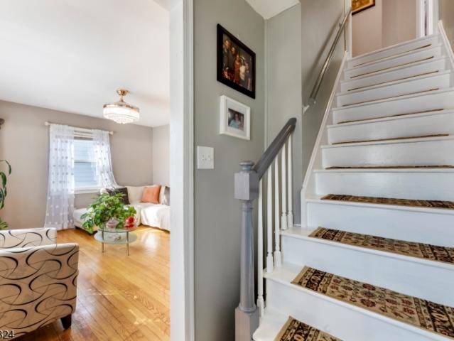 95 William Pl