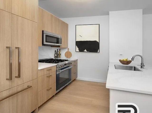 95 Worth Street 15