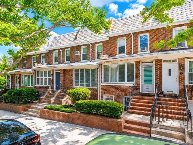 95 A 71st Street