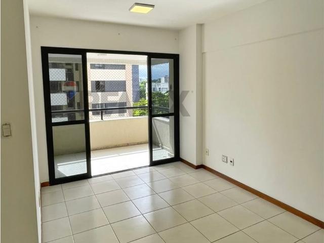 95 Área Útil Apartamento Alugar, 3 Dormitórios localizado em Rua Doutor Augusto Lopes Pontes, 170, Costa Azul, Salvador, Bahia, 41770170 | Brasil