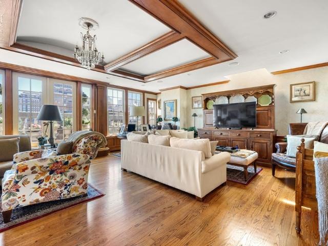 95 Beacon St, Unit 12, Boston, MA 02108 | MLS #73504 | Compass
