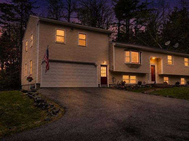 95 Birch Dr, Rindge, NH 03461