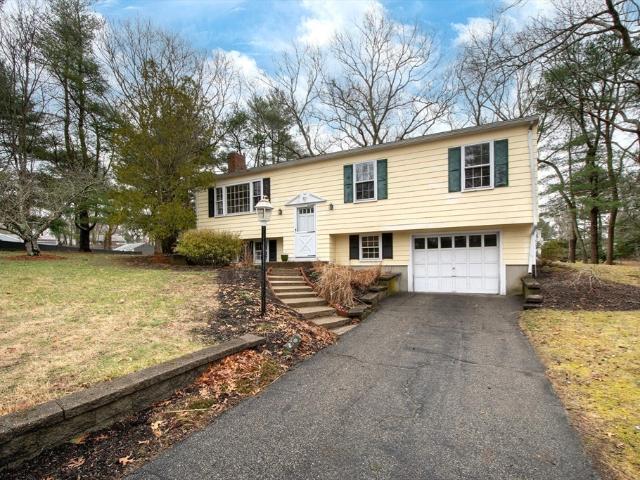 95 Blackmount Dr, Marshfield, MA 02050 | MLS #73496 | Compass