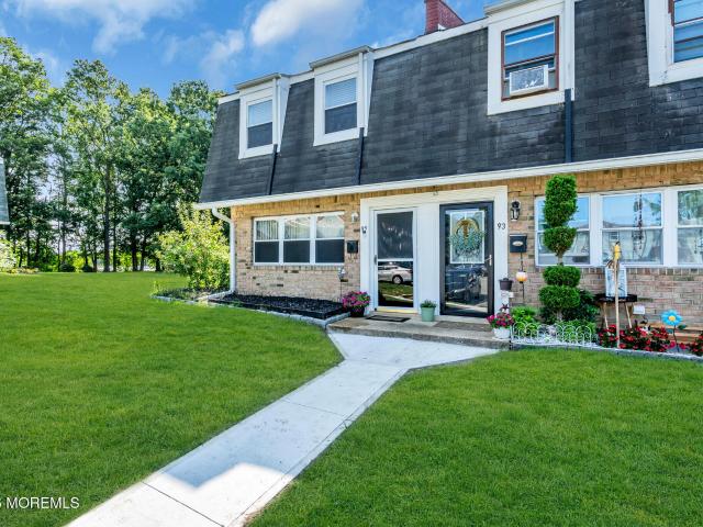 95 Briar Mills Drive Unit 95