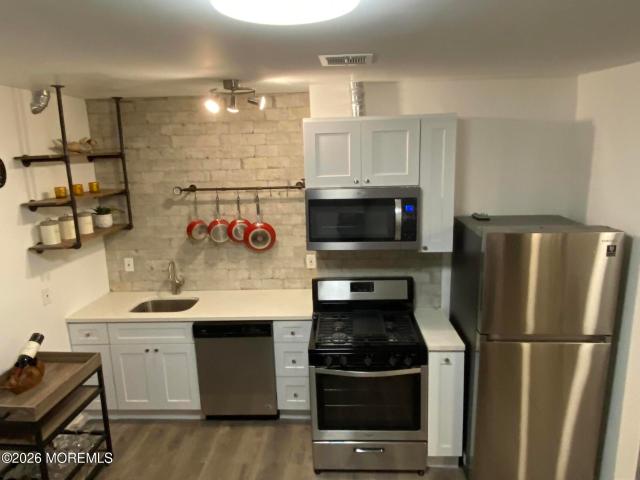 95 Cooper Avenue Unit 2