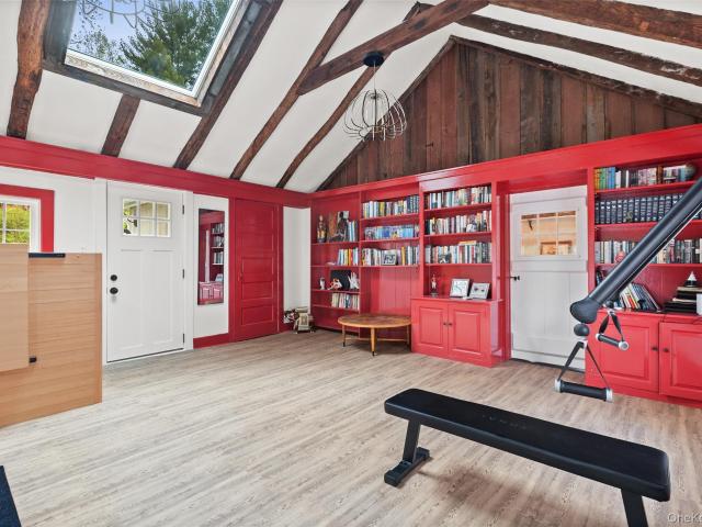 95 Croton Lake Rd, Katonah, NY 10536 | MLS #980144