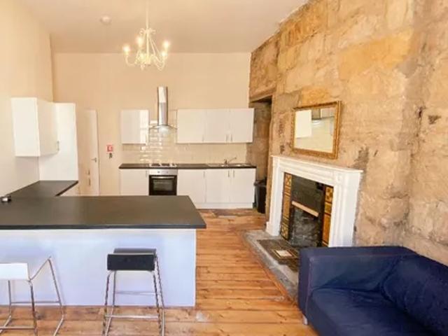 95 Douglas Street, Glasgow, G2 4HA, United Kingdom | 5 bed apartment for rent #165448310 | Rentberry