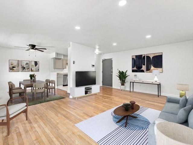 95 E Wayne Ave Apt 212, Silver Spring, MD 20901
