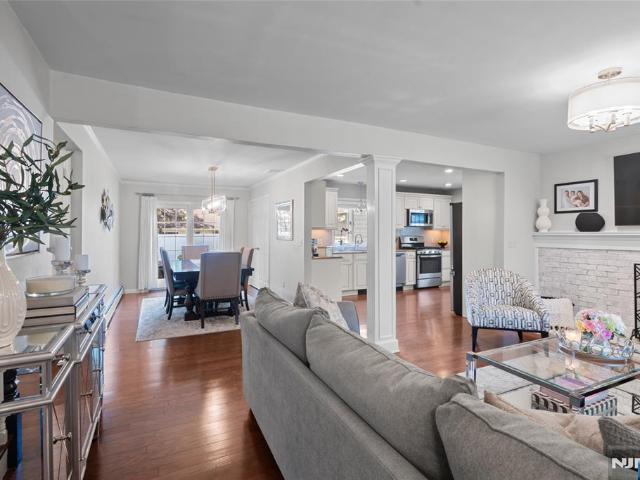 95 Edison Street