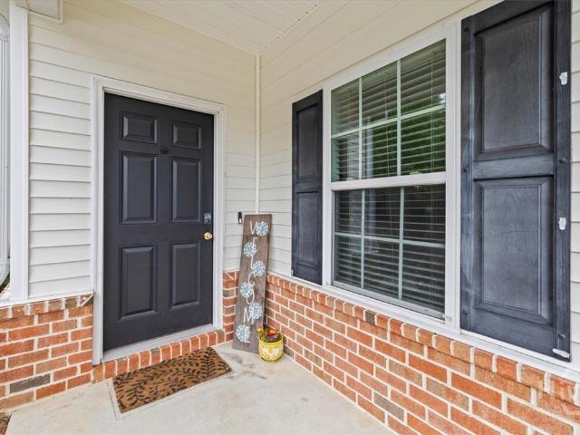 95 Falkland Avenue